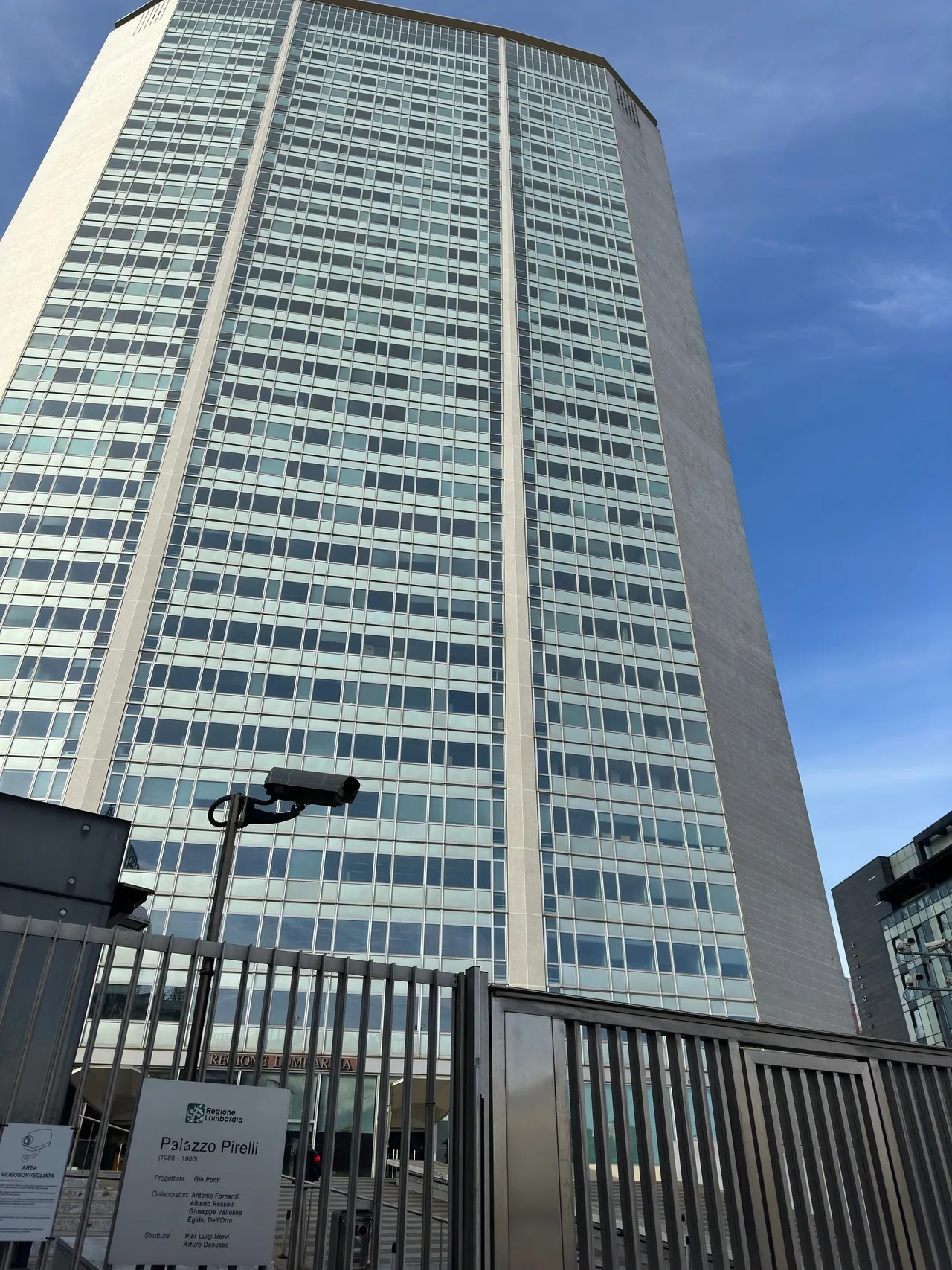 Pirelli Tower - Italy